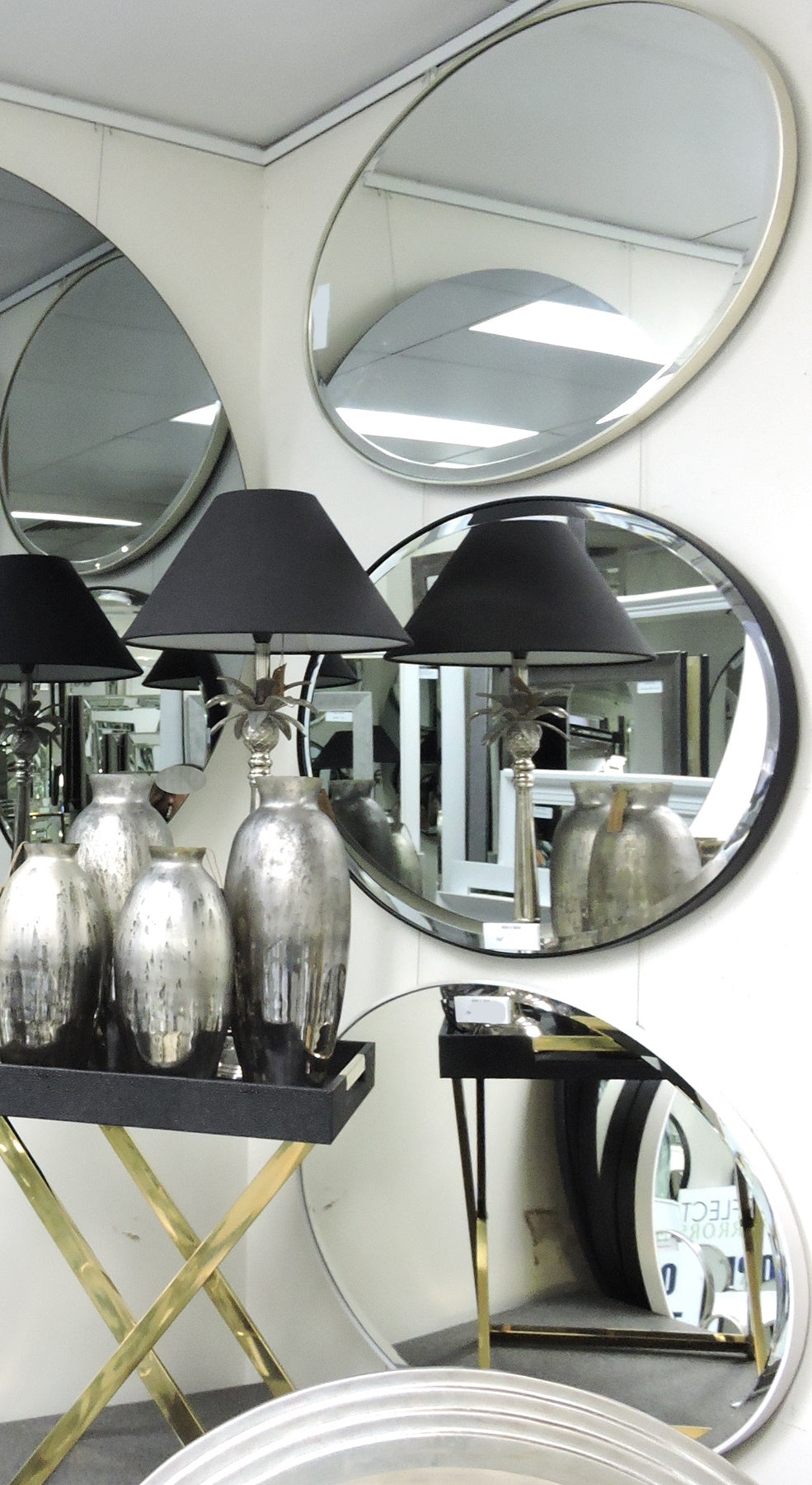 Atoll Oval Collection – Reflect Mirrors