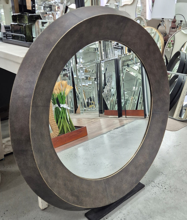 Bronze Mirrors – Reflect Mirrors